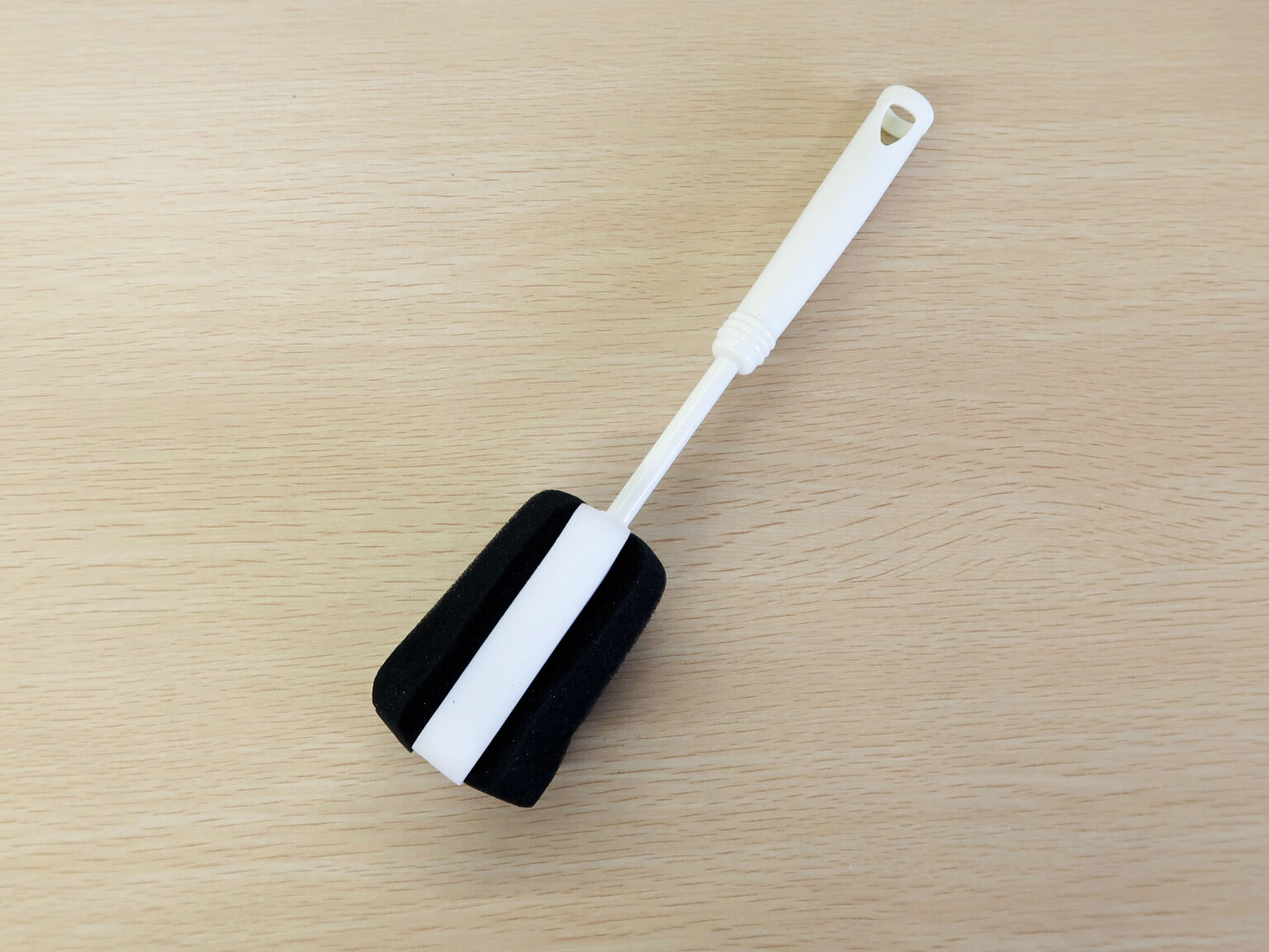 ペタッとシンクに貼りつく「クマPETAKORAシンク洗い」ほか、キッチン用スポンジ新発売 | ニュースリリース | KOKUBO PRESS 小久保工業所・紀陽除虫菊・扶桑化学 広報サイト